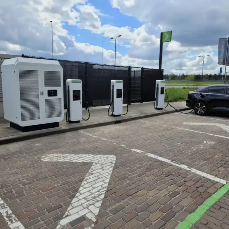EU Distributed DC Charging: Modular & Split-Power Solutions